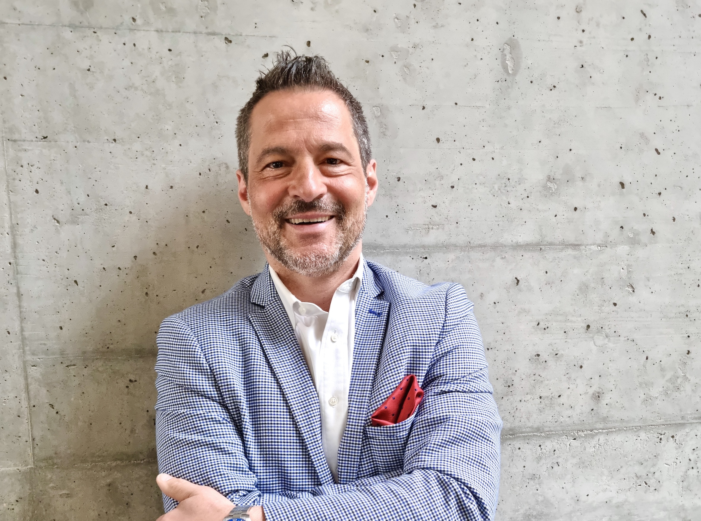 RONNY R. EGLI STARTS AS HEAD OF SALES AT VIEWPOINTSYSTEM - VPS